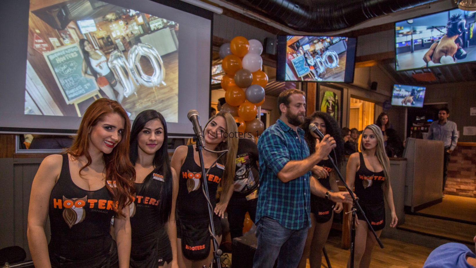 Hooters Panamá - Marketing Outsourcing